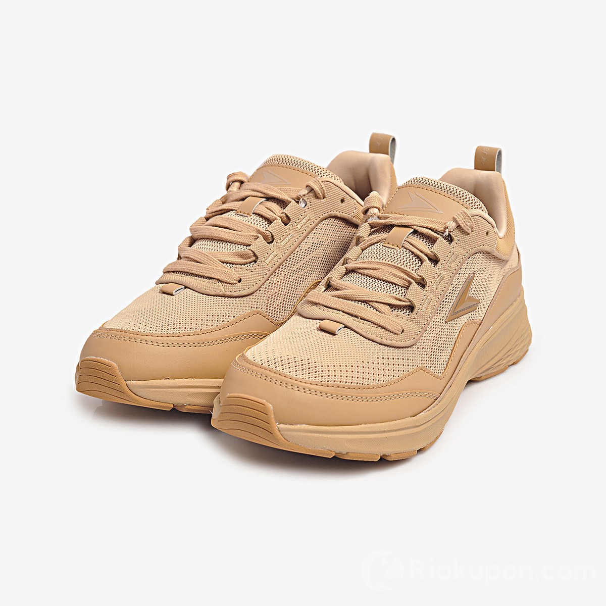 Top 7 mẫu giày Bitis mới nhất 2023